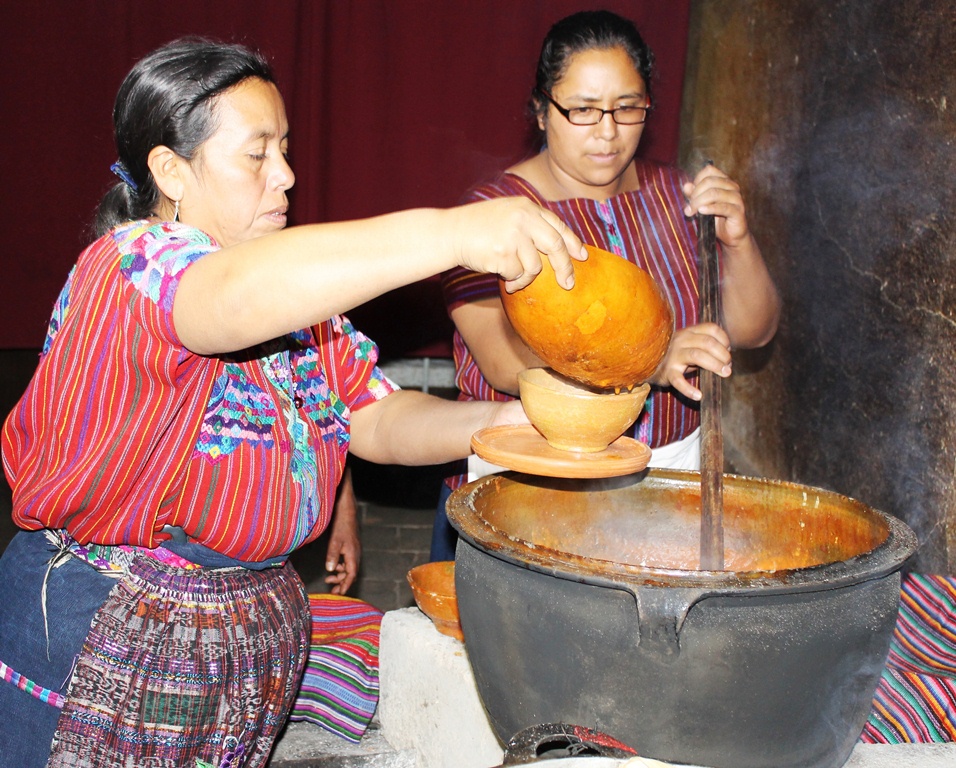 Cocinas y Recetas: Los recados. Columna Regaliz, Siglo 21