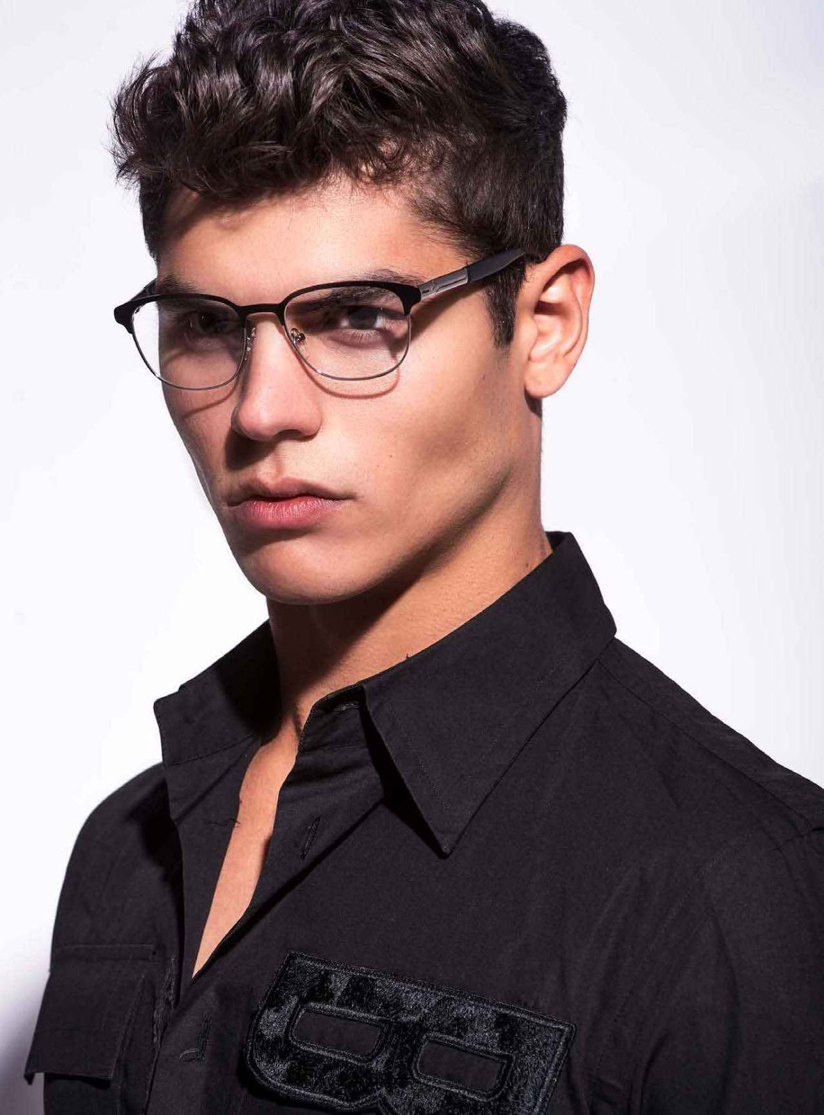 Christopher George lleva el blanco y negro a otro nivel para ADON Magazine