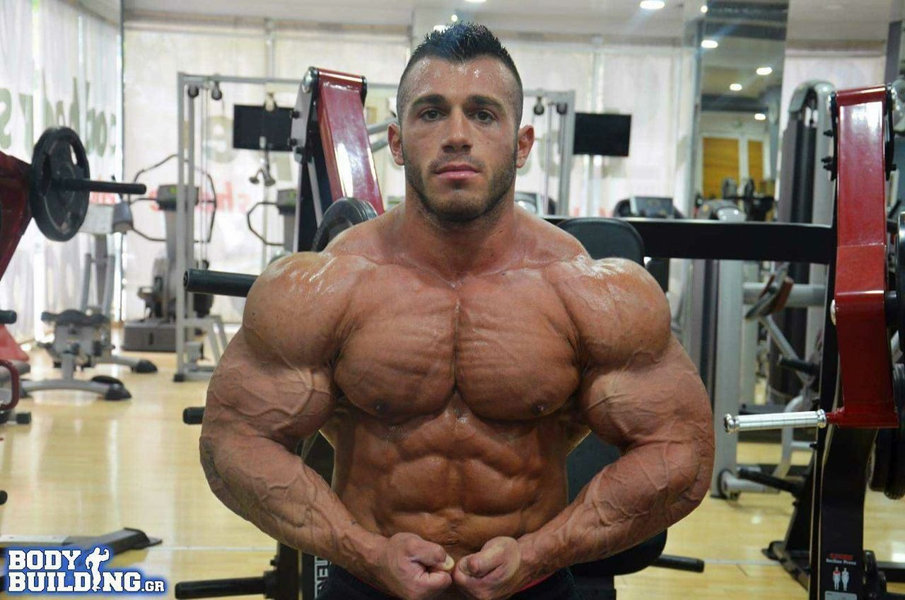 Worldwide Bodybuilders: Greek bull boy Giorgos Matrakos