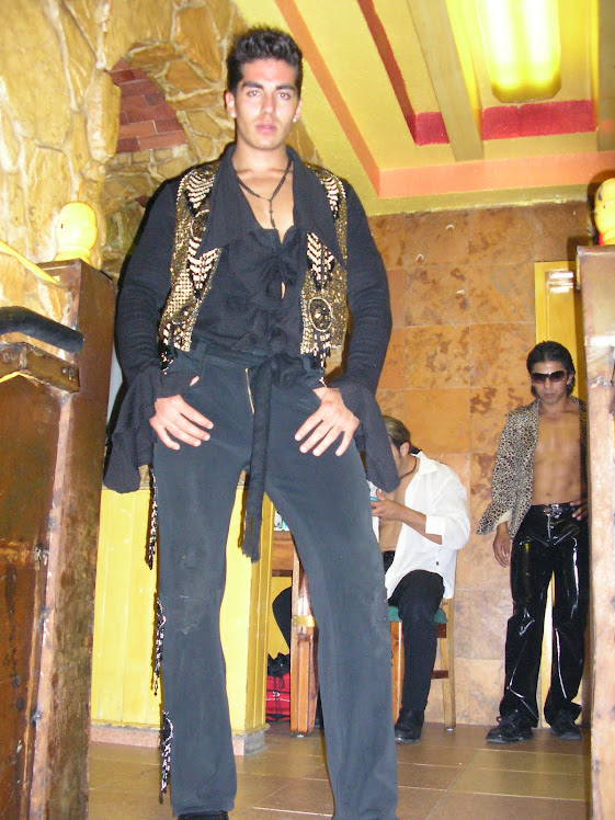 MODELOS MASCULINOS TV HOST,ANIMADORES,LOCUTORES,GO-GO DANCERS G-O'S 044 ...