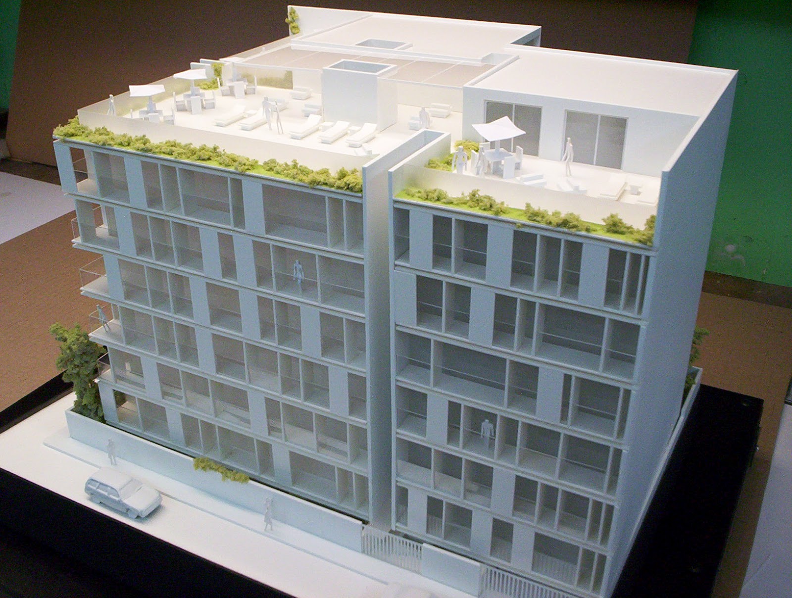 Maquetas de edificio de departamentos