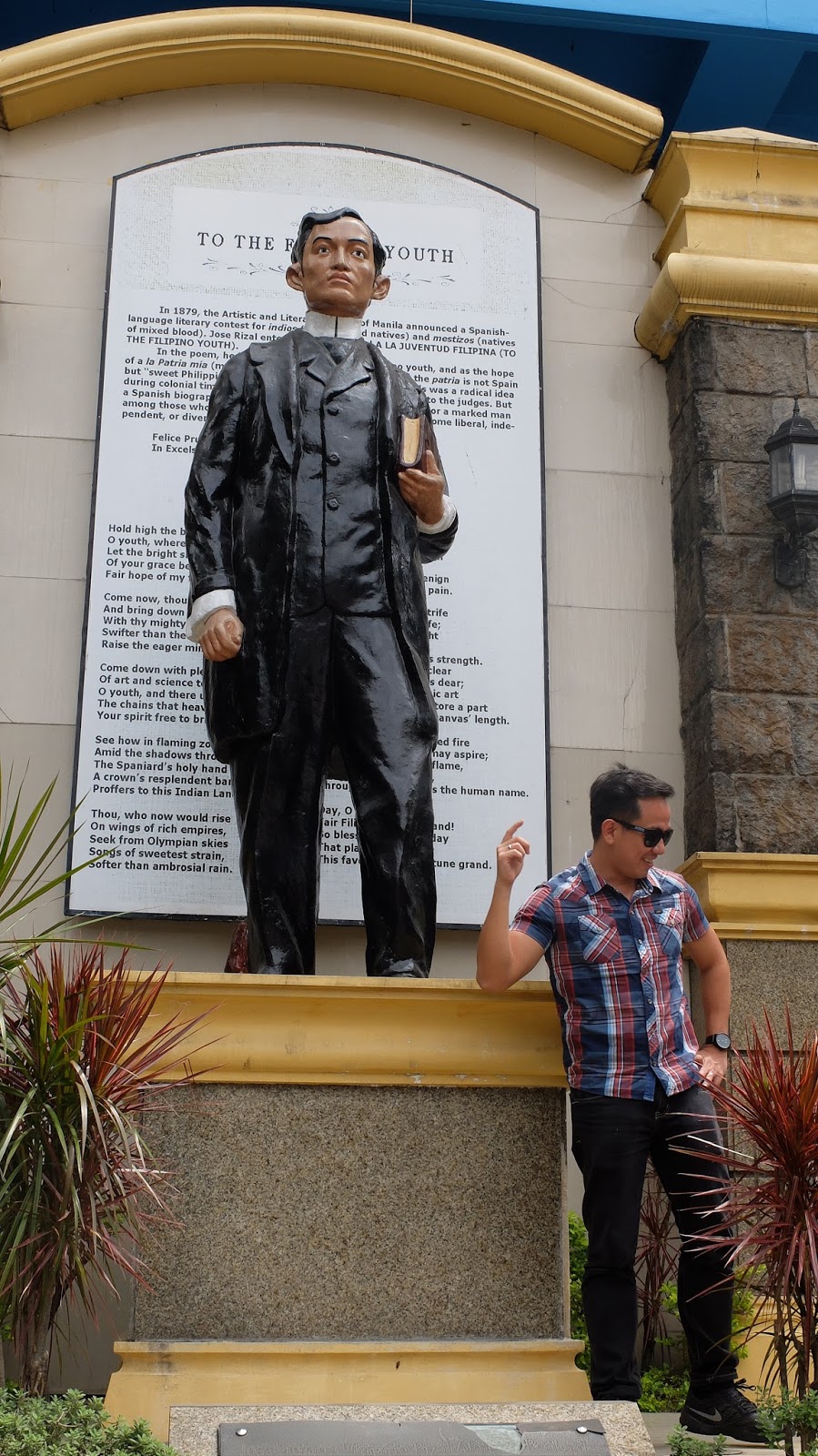 RIZAL IN RIZAL TECHNOLOGICAL UNIVERSITY | DR. JOSE RIZAL MONUMENTS