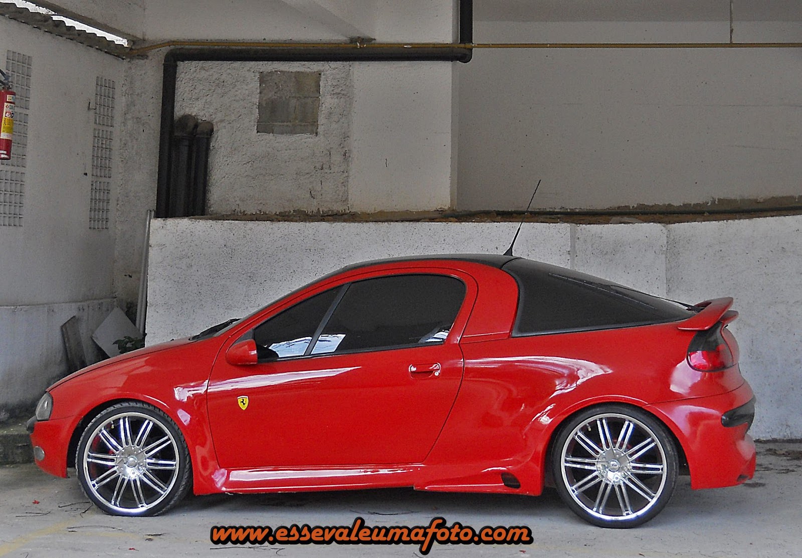 Registros Automotivos do Cotidiano: Chevrolet Tigra 1999