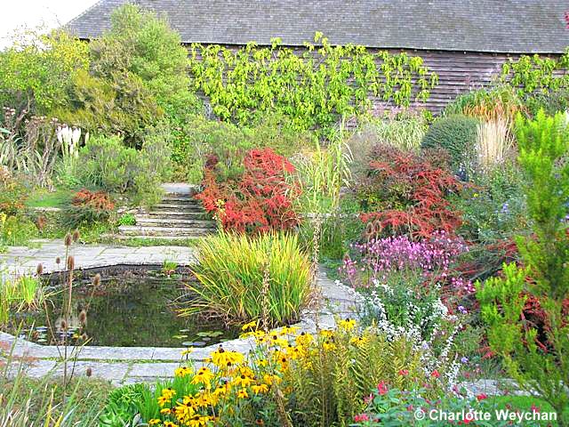 Spring gardens IV - Great Dixter, Sussex