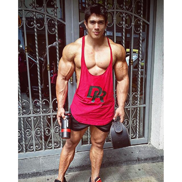 Daniel Roman: Excellent Shoulder Exercises