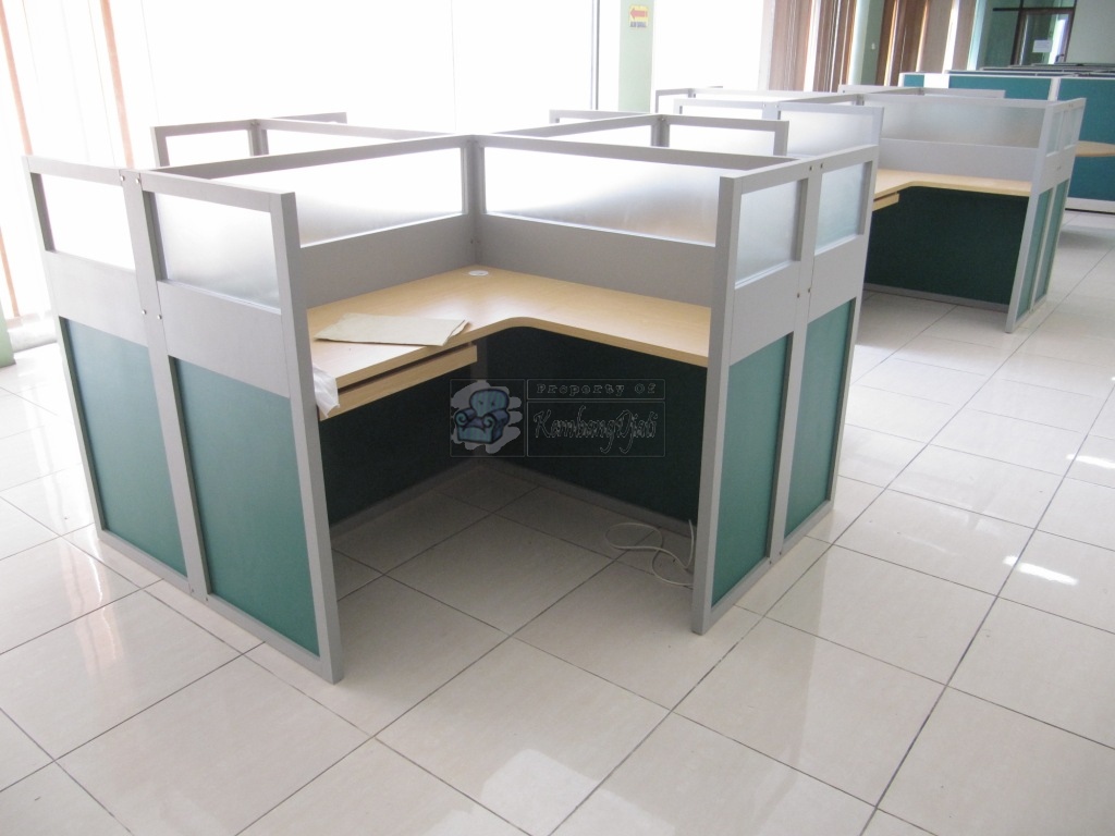 New Cubicle Workstation, Meja Kubikel Kantor Desain Terbaru 2019 ...