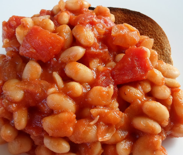 Happier Than A Pig In Mud: British Breakfast Beans -Vegetarian and ...