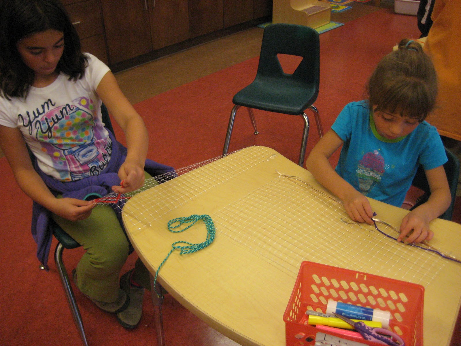 Ms. Liebel's Classroom: Weaving!