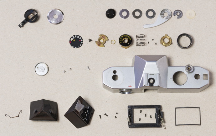 Exploring the World of Film Cameras and Lenses: Yashica TL-Electro ...