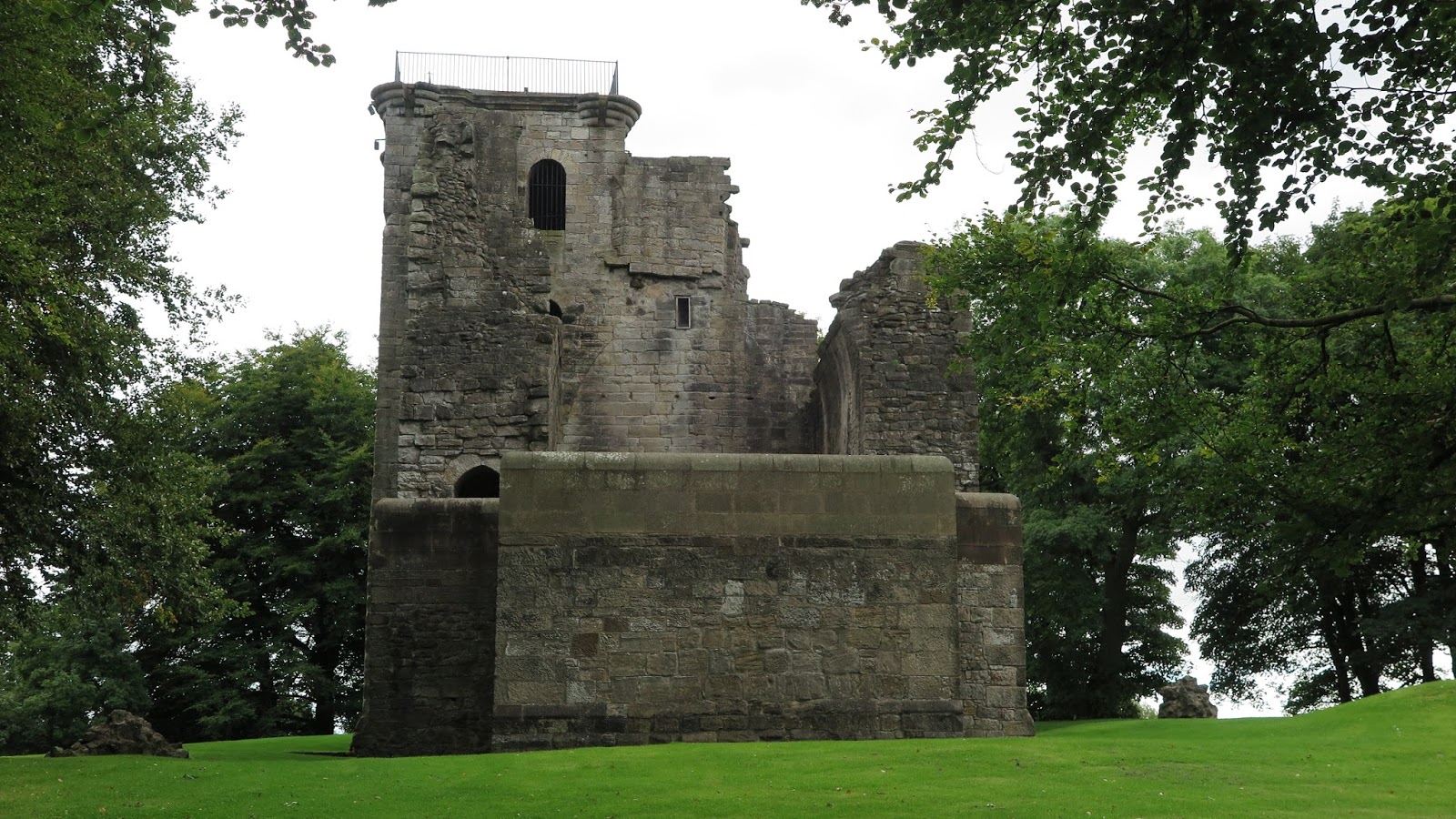 Glasgow Punter: Castles of Glasgow