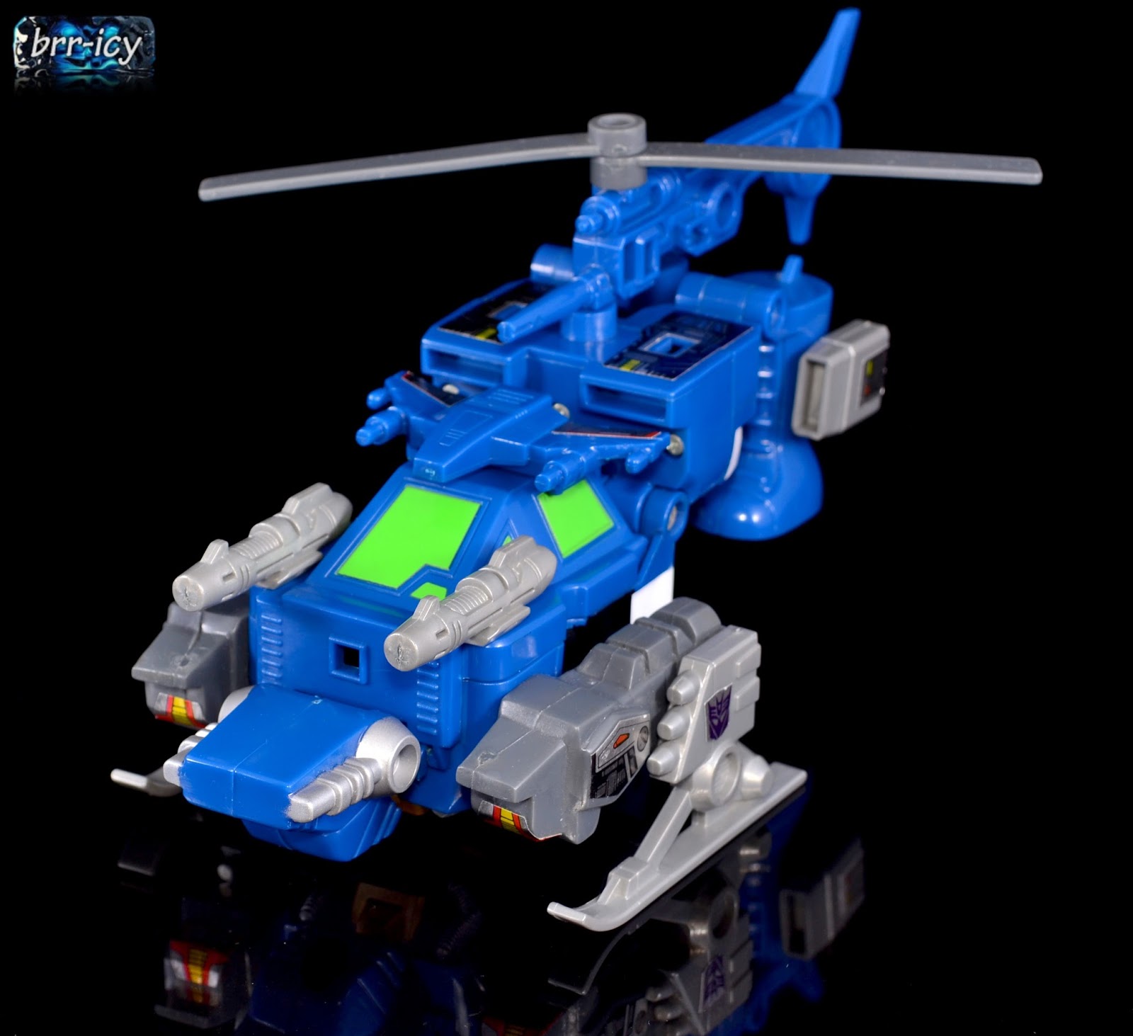Brr-icy's Transformers Reviews: Victory Crossformers: Blue Bacchus and ...