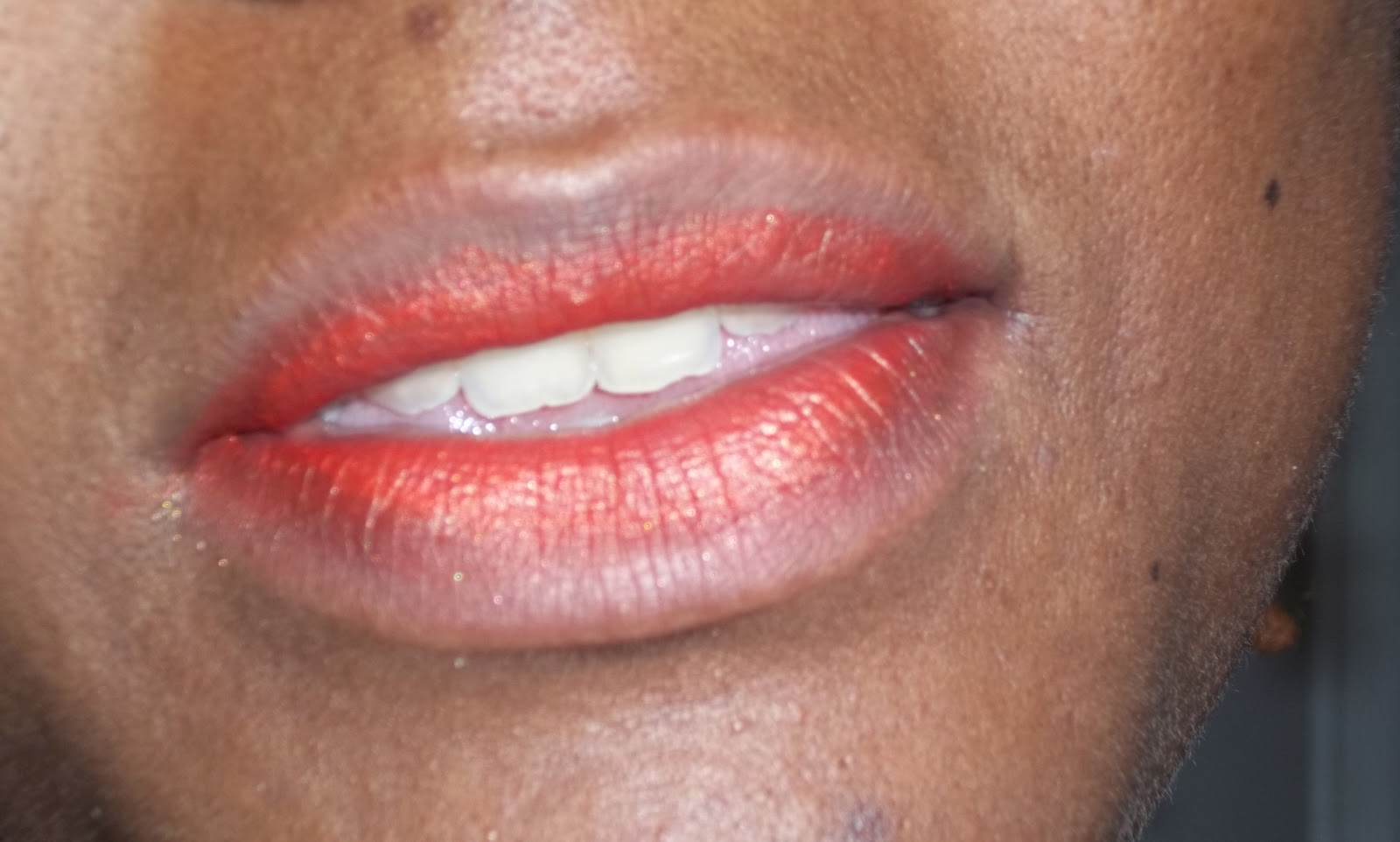 .::Naturaleza::.: Product Review ~ NYX Rust Sparkle and Pumpkin lips