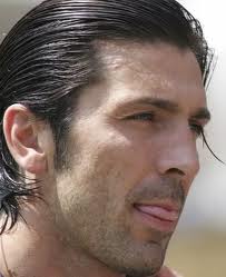 Cristiano Ronaldo Haircut: Gianluigi Buffon Italy Football Goalkeeper ...
