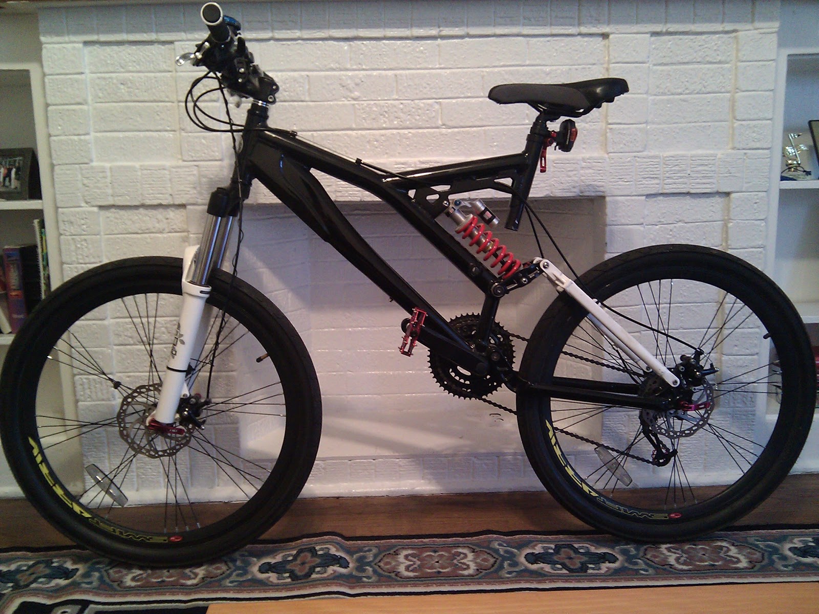 Mongoose XR Comp : Mongoose XR Comp.