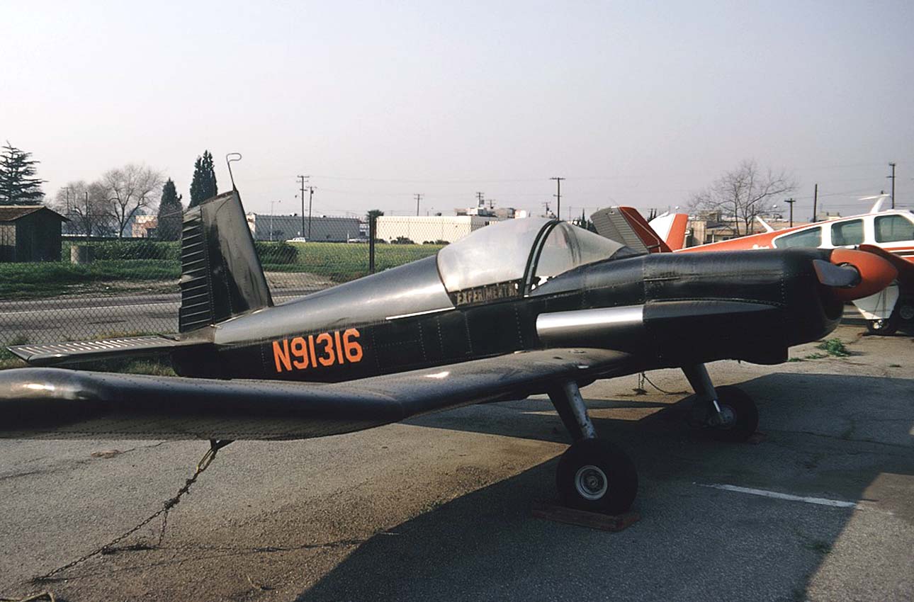 nhungdoicanh: Fletcher FD-25 Defender