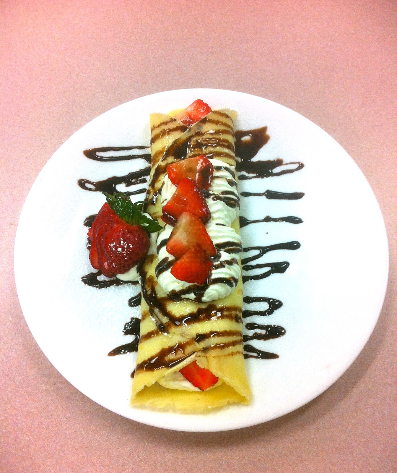 Brooke Bakes : Cooking Class Part 1... and a recipe for Crepes!
