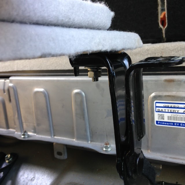 Brent's Travels: Installing The Prius Bed (Part 5 - Installing Bed ...