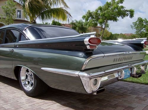 Mad Men Dreams: @MadMenAuto: The Cars of Don Draper