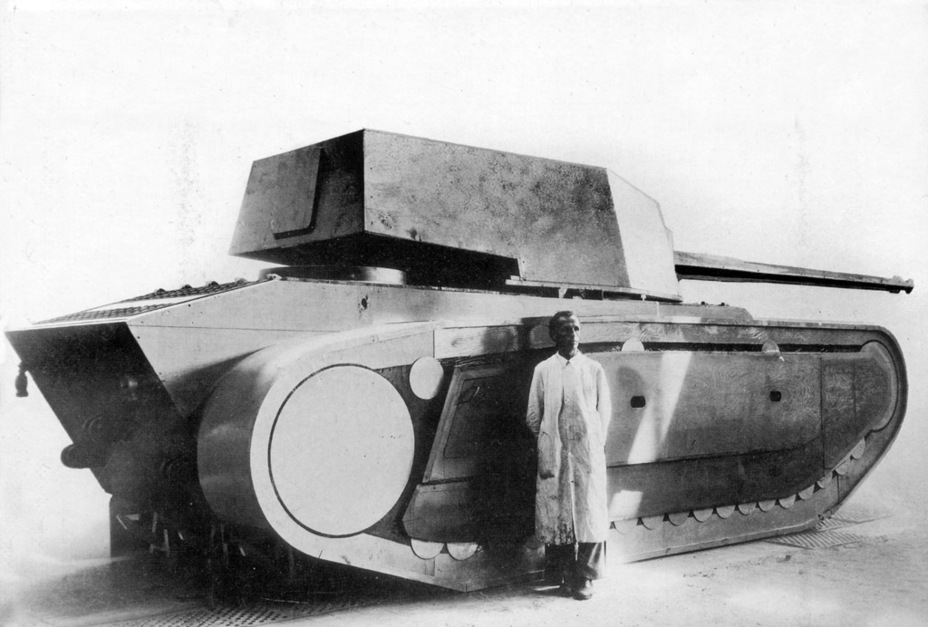 Full scale ARL 44 mock-up, built in the summer of 1945 at Renault. : r ...