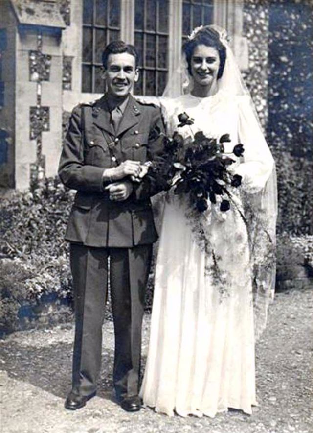 Vintage Soldier Wedding – 50 Lovely Photos Capture Married Couples in ...