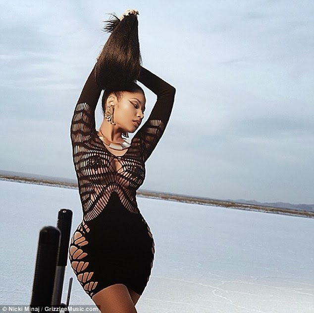 Simply Jackie O Pics Nicki Minaj Flaunts Her Hourglass Figure In A Shoot
