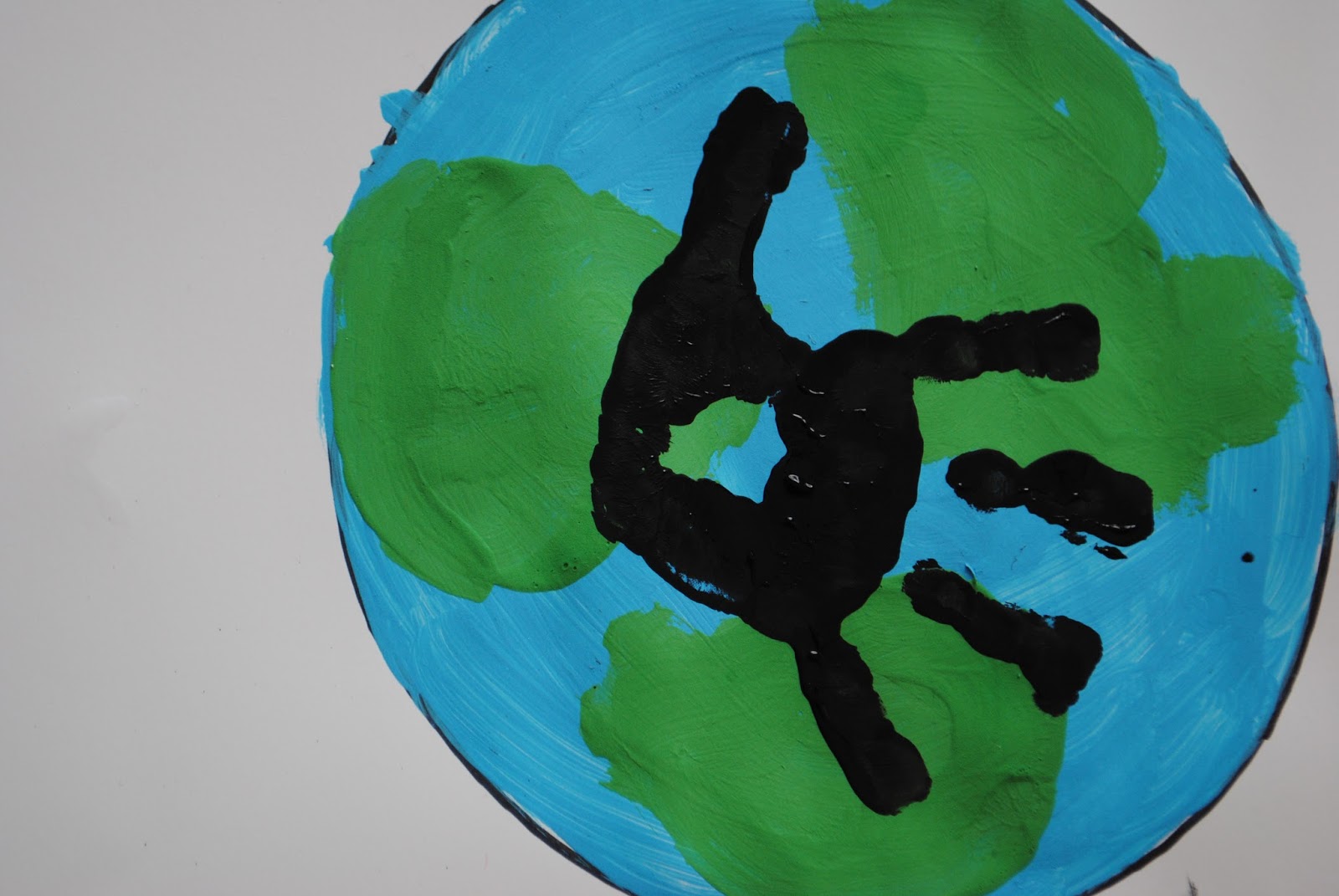 There's No School Like Homeschool: Earth Handprint Craft Tutorial