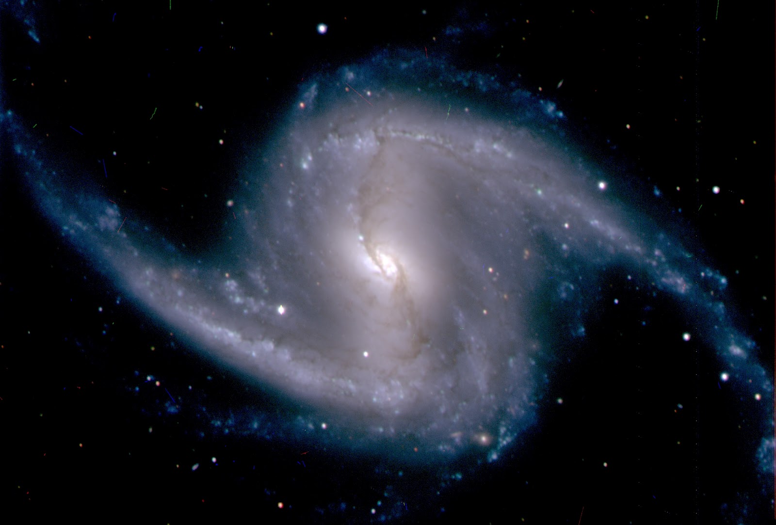 Ra Station Club C mara De Energ a Oscura Capta Cumulo De Galaxias Ra Station Club C mara De Energ a Oscura Capta Cumulo De Galaxias