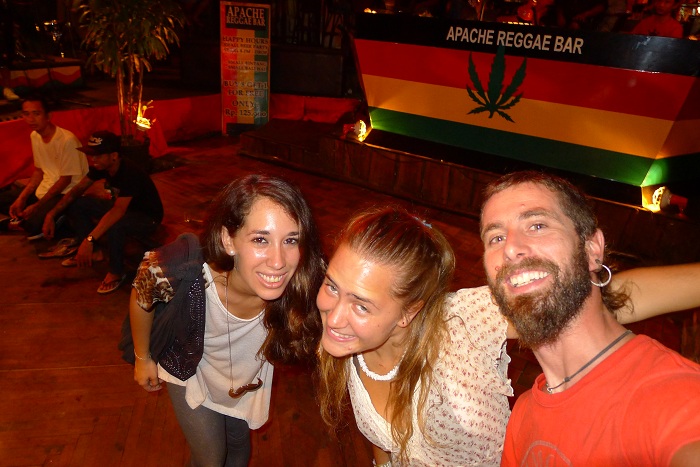 INDONESIA: De vuelta en Indonesia. Kuta y Ubud.