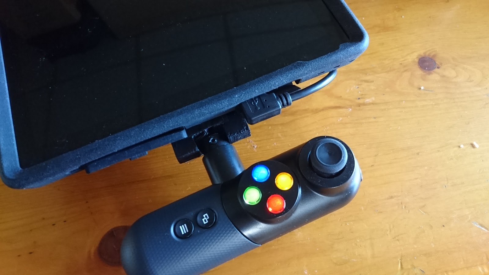 Motion Graphics / Photographer: Retrofitting a gaming controller from a ...