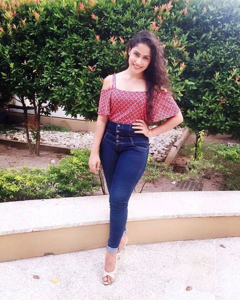 Sandani Fernando (New Shoots) ~ News Club