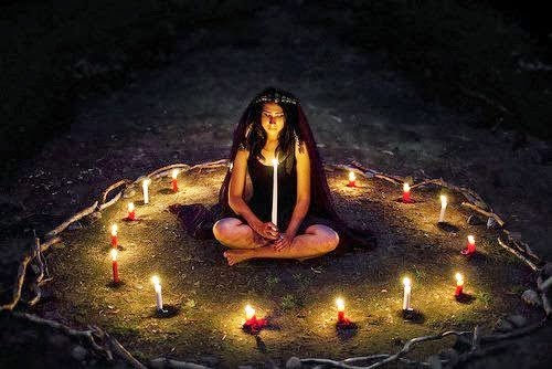 Os passos básicos para realização de um Ritual Noite Sinistra