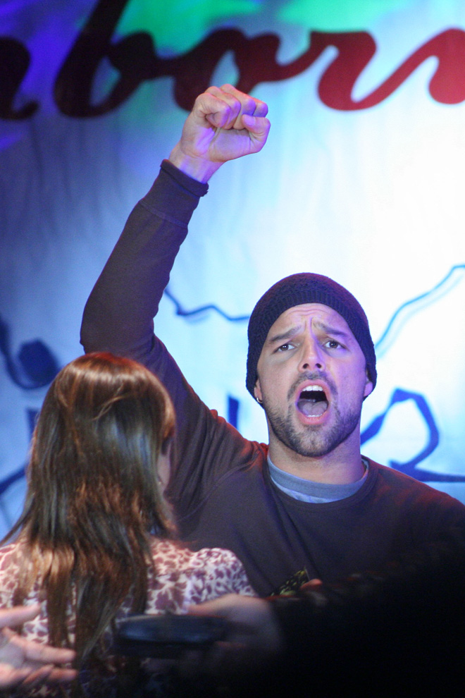 Ricky Martin Unplugged - TVNotiBlog