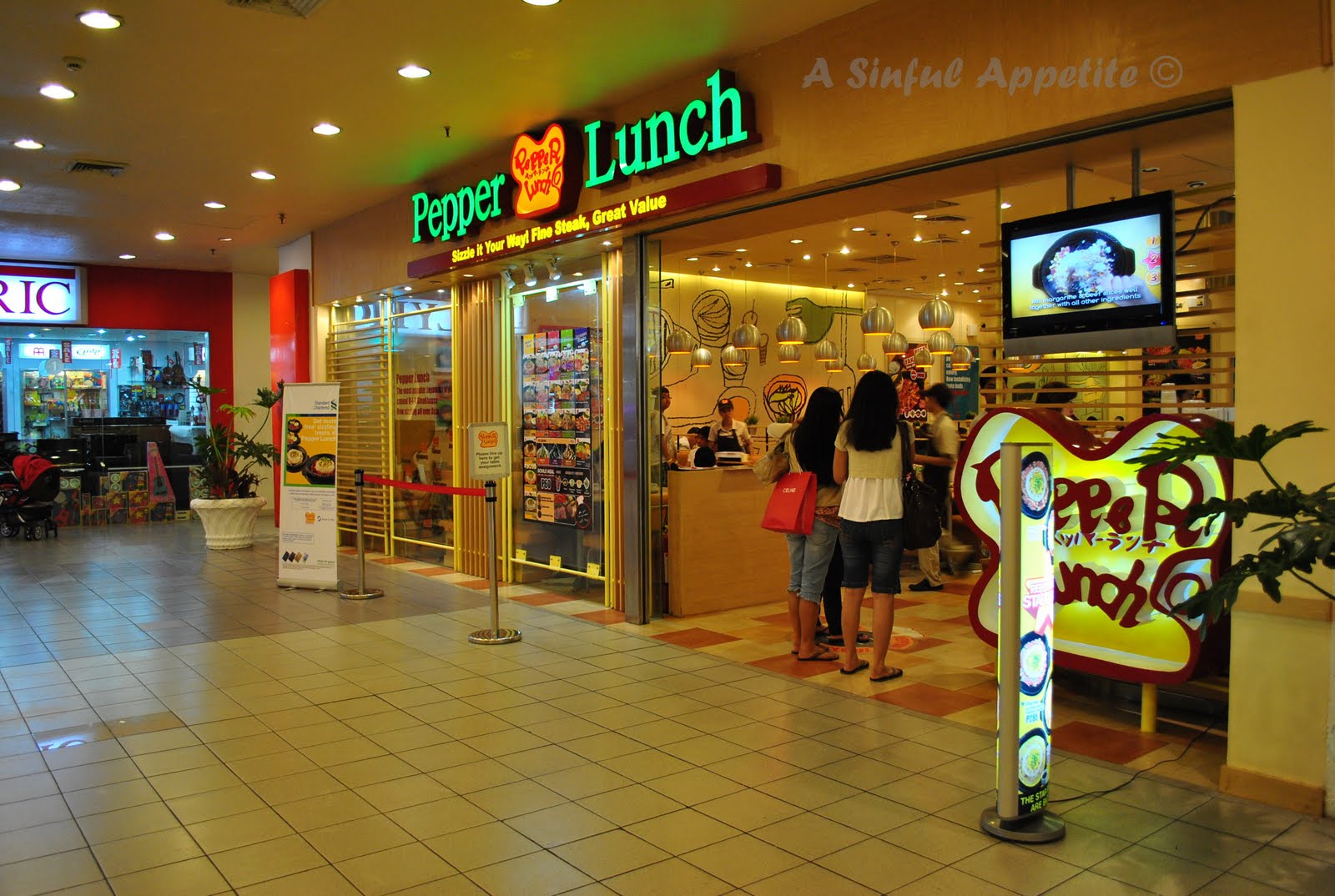 A Sinful Appetite: PEPPER Lunch, Sizzle it Your Way!