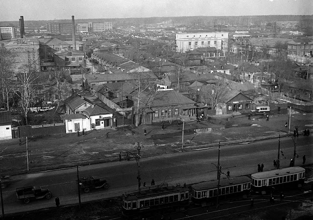 20 Amazing Black and White Photographs Capture Daily Life in Moscow ...
