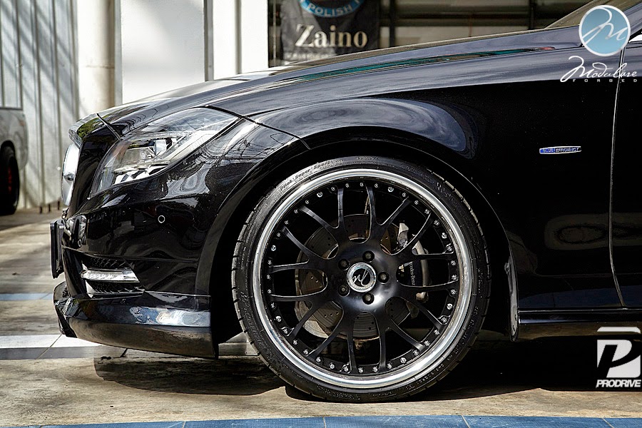 Mercedes-Benz C218 CLS Black on Black Modulare Wheels | BENZTUNING