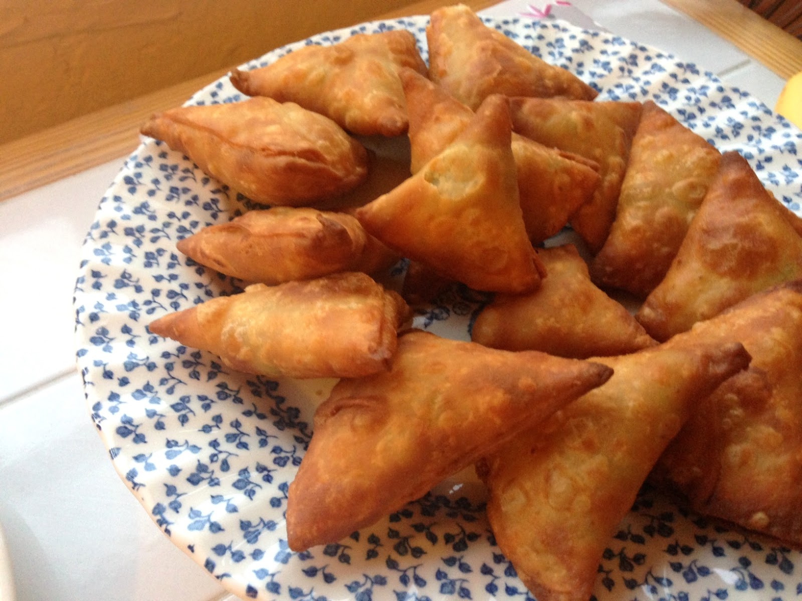 Lazy Giraffe Blog: Samosas from Scratch