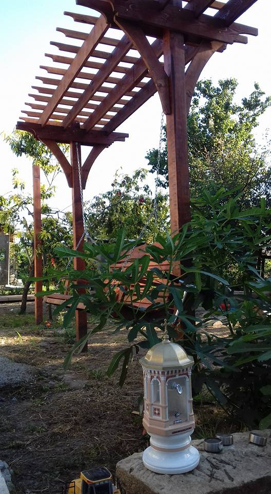 Bisericute Luminoase, Troite Bizantine: Bisericute romanesti si ...