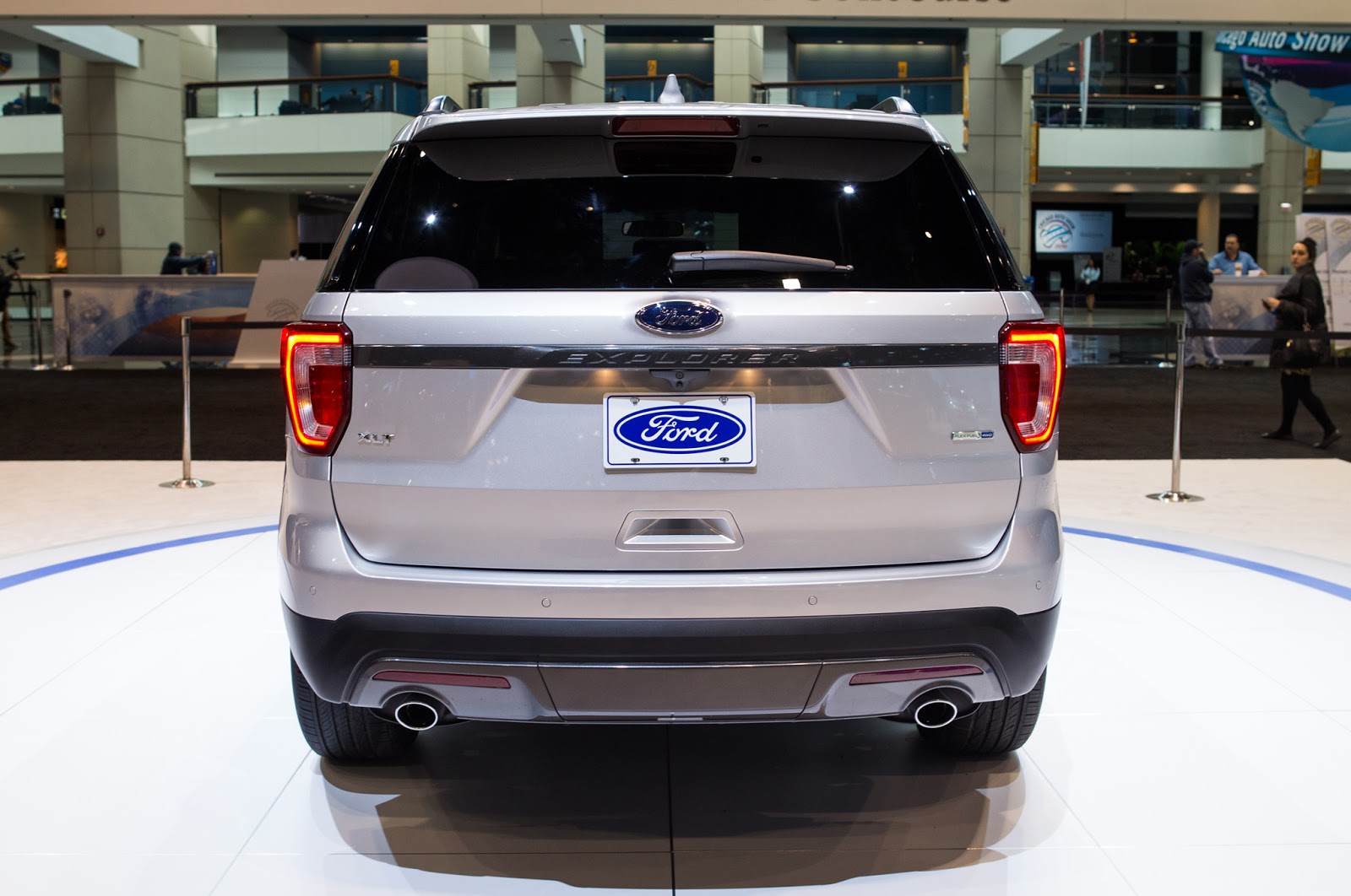 Ford Explorer XLT Sport Appearance Package 2017