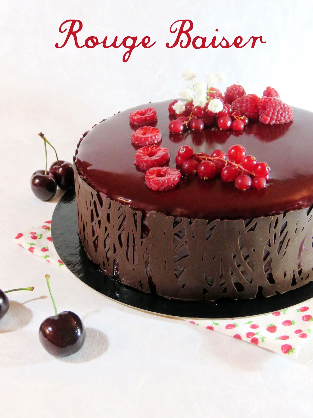 J'en reprendrai bien un bout...: Le Rouge Baiser - Royal Choc & Fruits ...