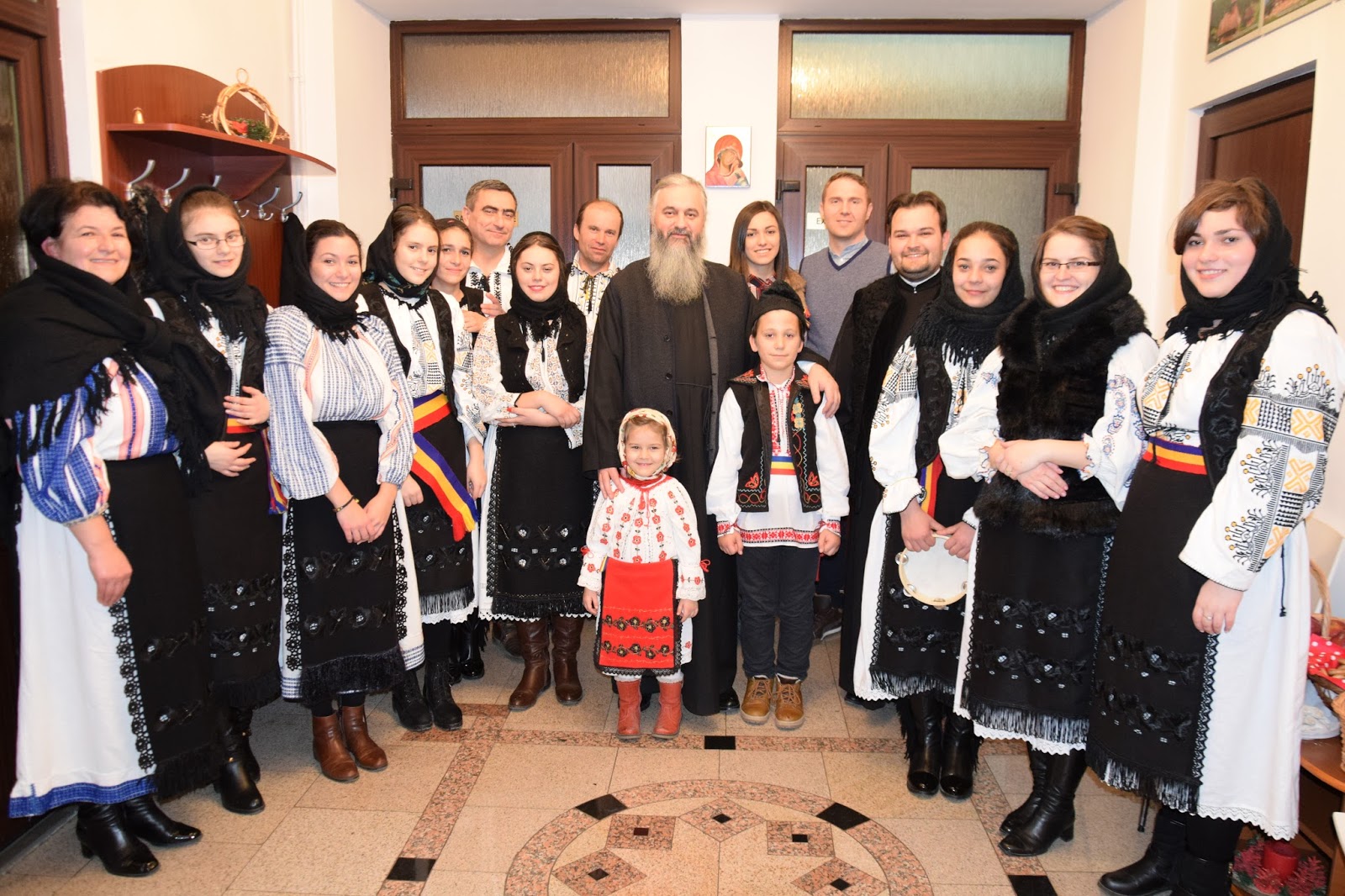 Varsa Doamne dar si bine, Dar si bine de la Tine, Peste mari si peste ...