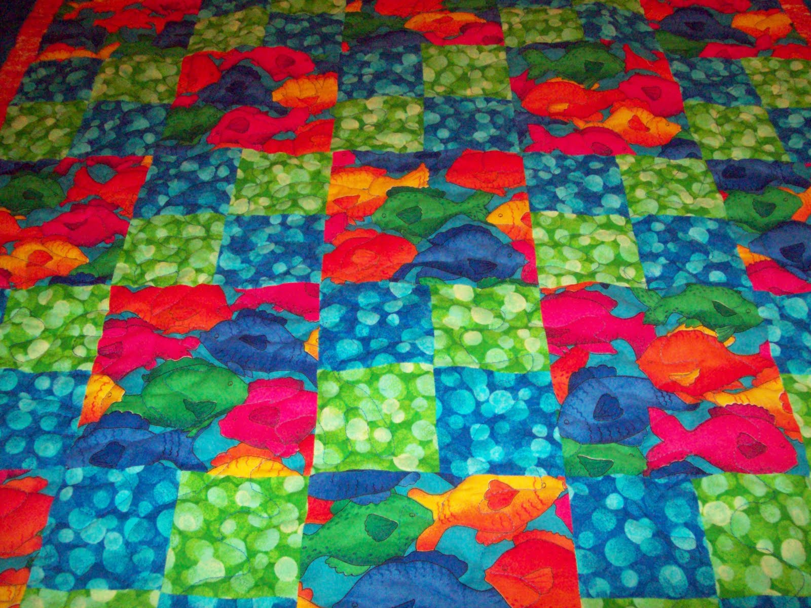 Lincoln Quilts For Kids: Fish Quilt - All Done!
