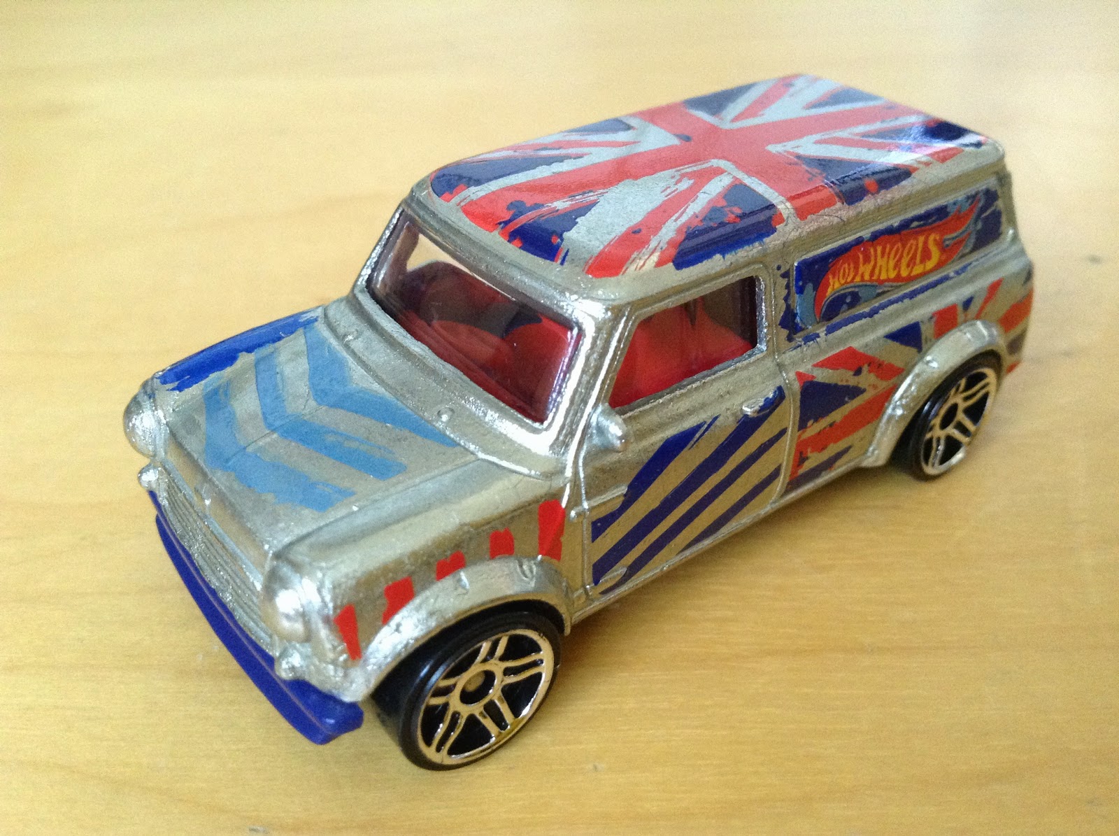 JULIAN'S HOT WHEELS BLOG: '67 Austin Mini Van (2015 Walmart Exclusive ...