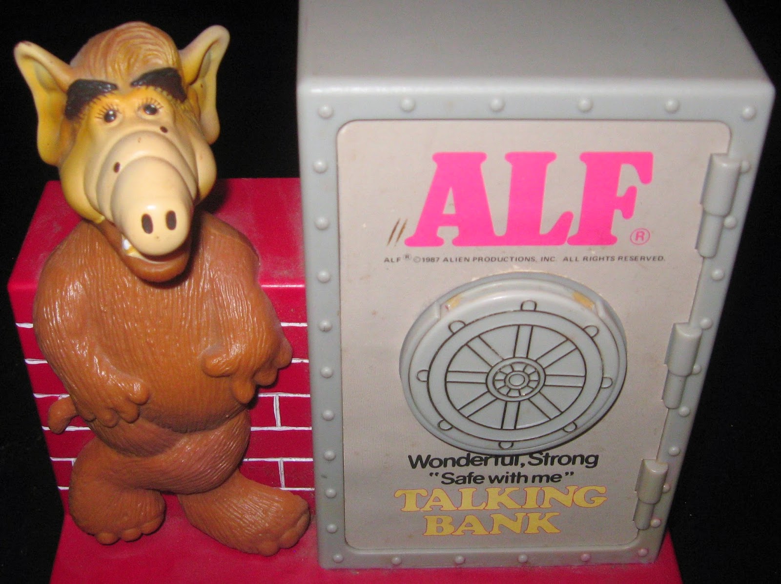 John Kenneth Muir's Reflections on Cult Movies and Classic TV: ALF ...
