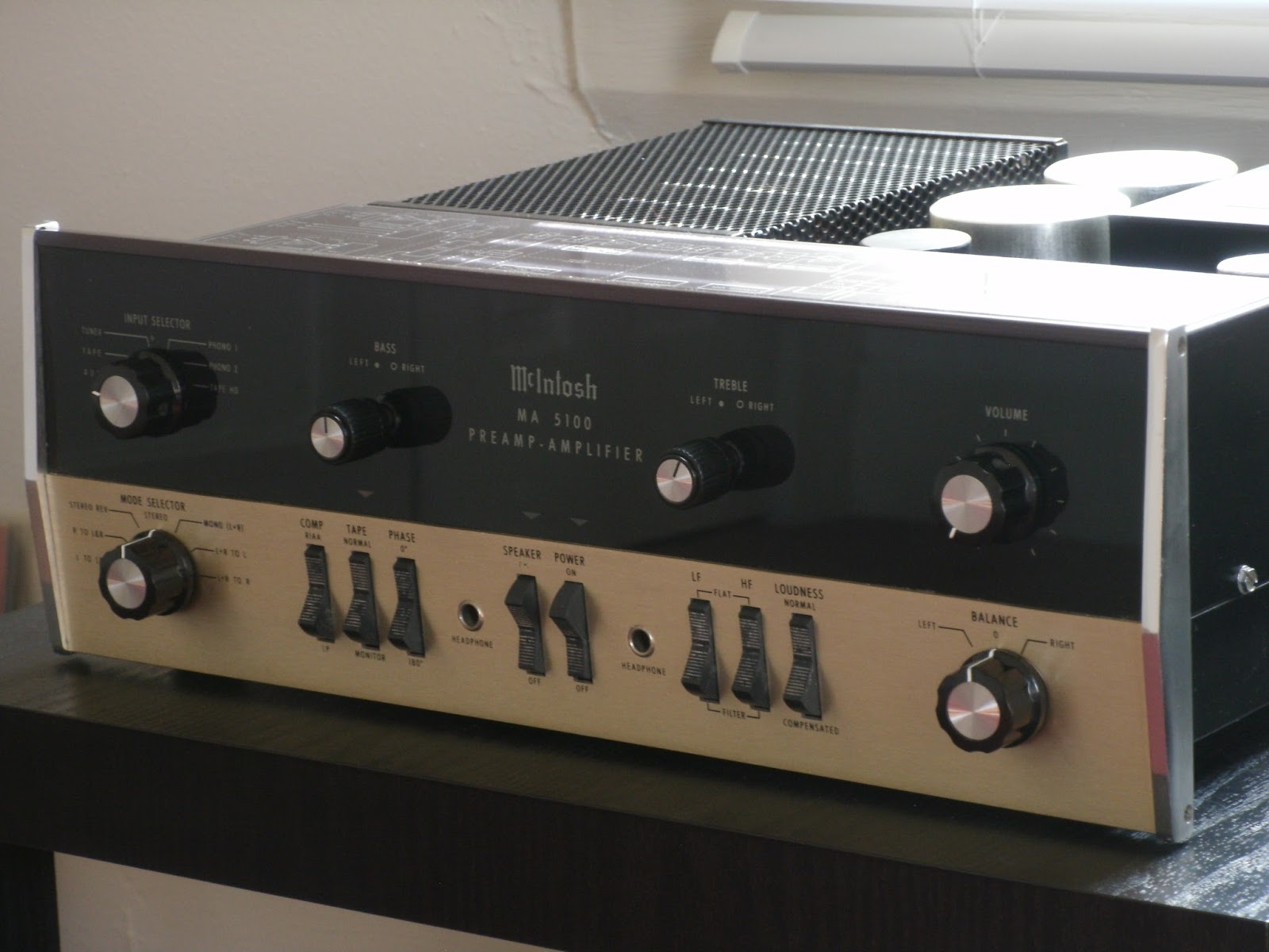 Vintage Hi-Fi Audio Restorations: McIntosh MA5100 Spotlight