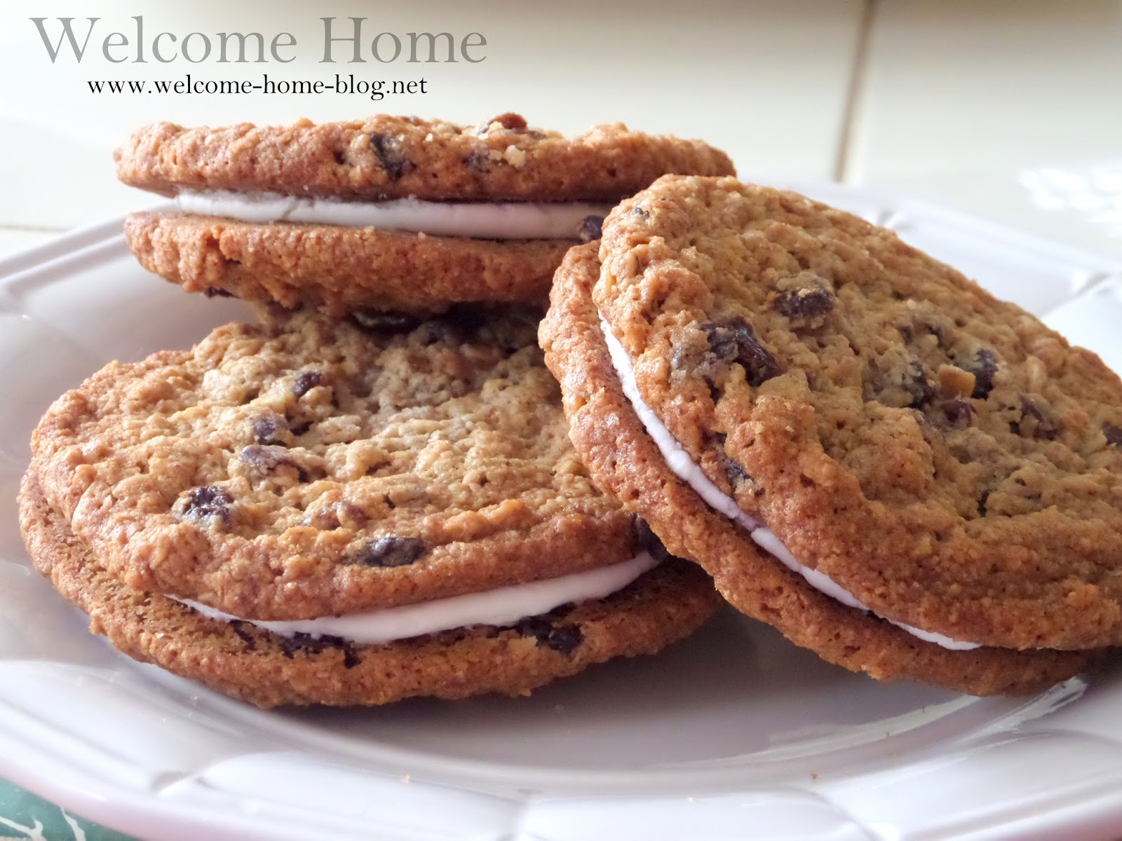 Welcome Home Blog: Oatmeal Raisin Cream Whoopie Pies