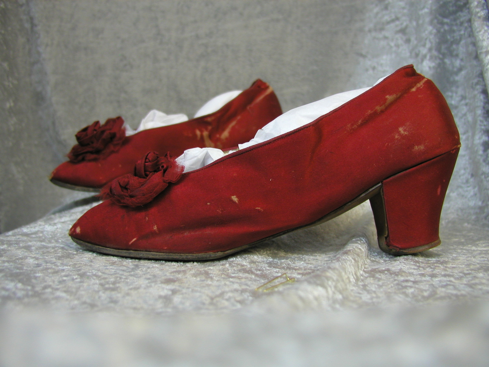 All The Pretty Dresses: Late Victorian Red Shoes