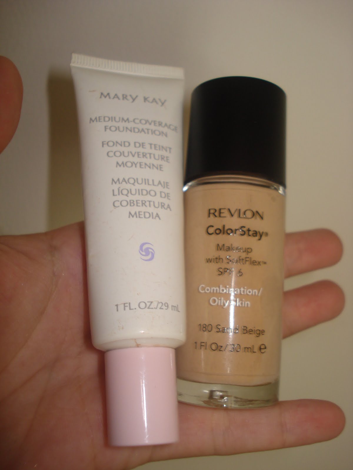 Coisas de Nine: Duelo de bases - Mary Kay x Revlon ColorStay