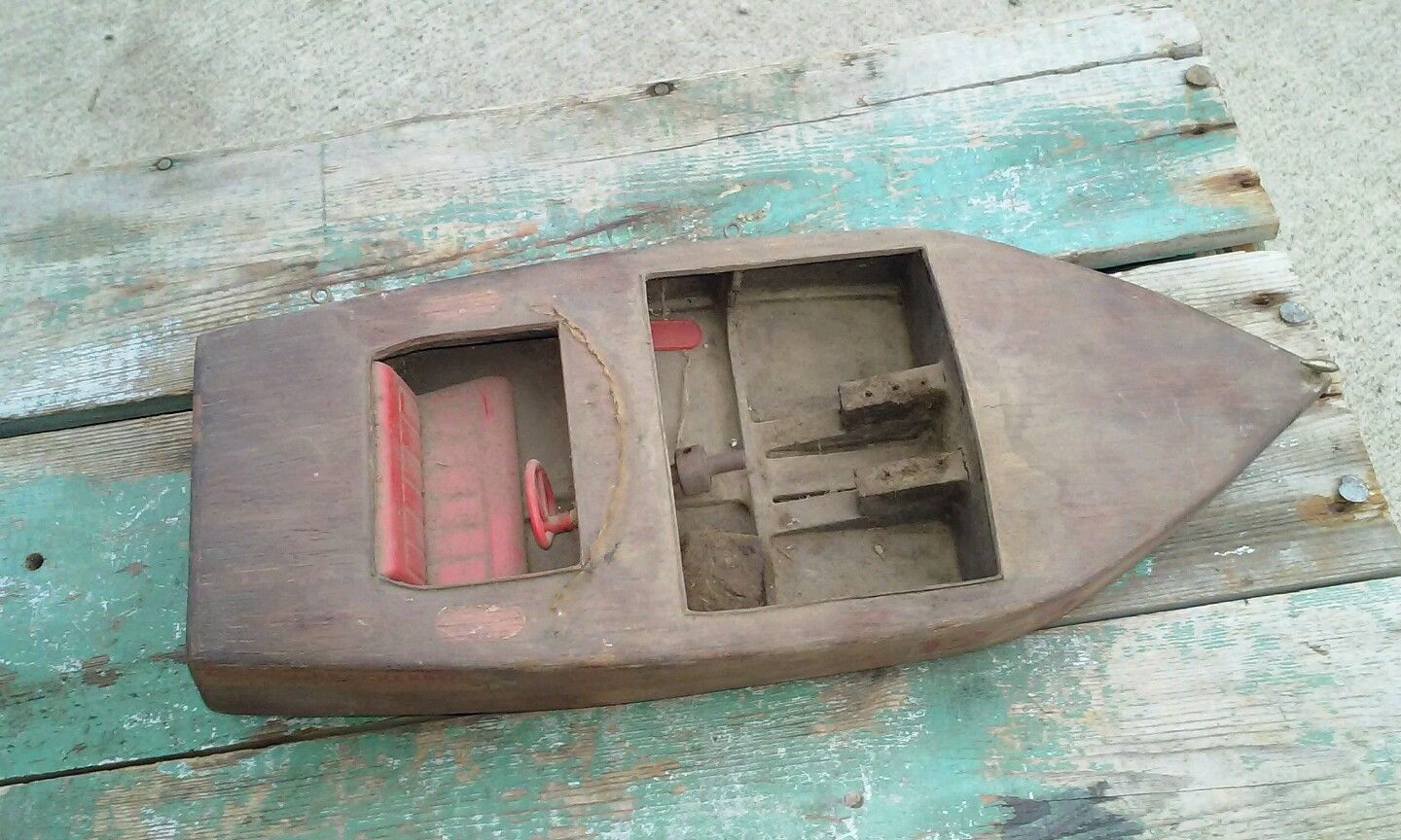 Crackerbox Racing Boats: Wood Crackerbox boat model