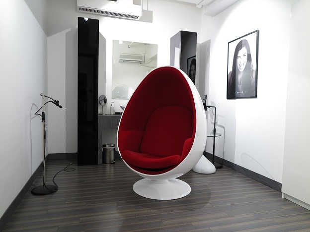 mylifestylenews: SMILE BAR @ First On-The-Go Teeth Whitening Service In ...