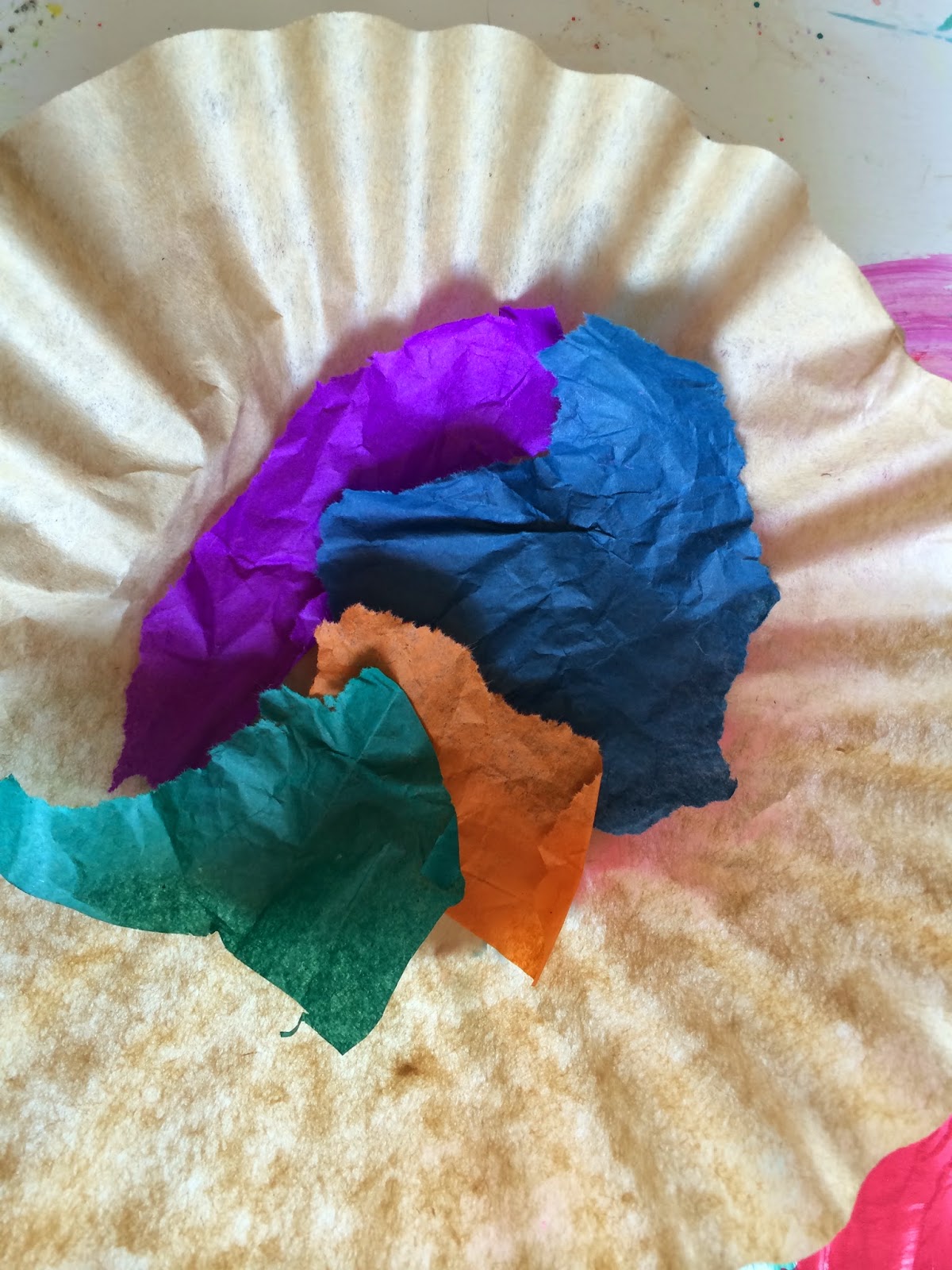 Mini Monets and Mommies: Coffee Filter Art Experiment: Kids' Art ...